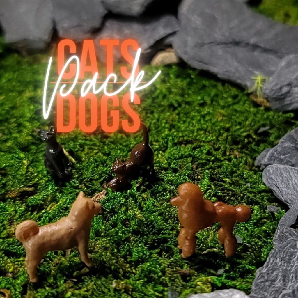 Miniature Cat & Dog Figurines Terrarium Decor | Bantam.Eart